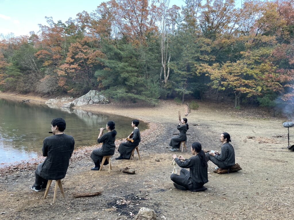 Japanese court music of “Gagaku” project DOMBURAKO 1st album “Kemono ...